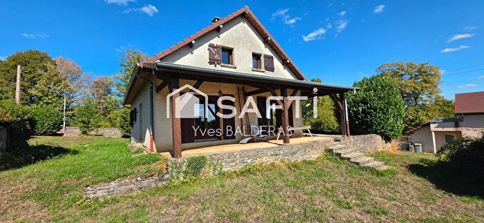 Maison 9 pièces à Serre-les-Sapins, à vendre