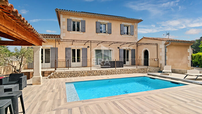 Saint-Rémy-de-Provence : Maison 5 pièces à vendre