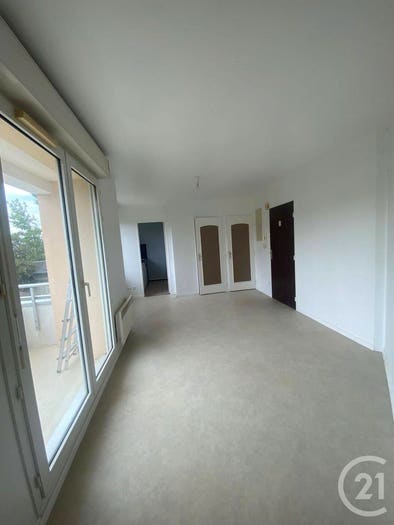 Appartement 1 pièce à Orléans, à louer