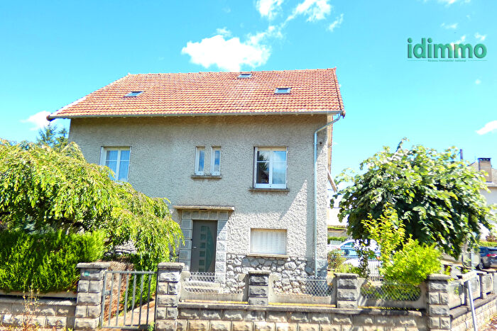 Maison à vendre - Le Rouget - 6 pièces - 5 chambres