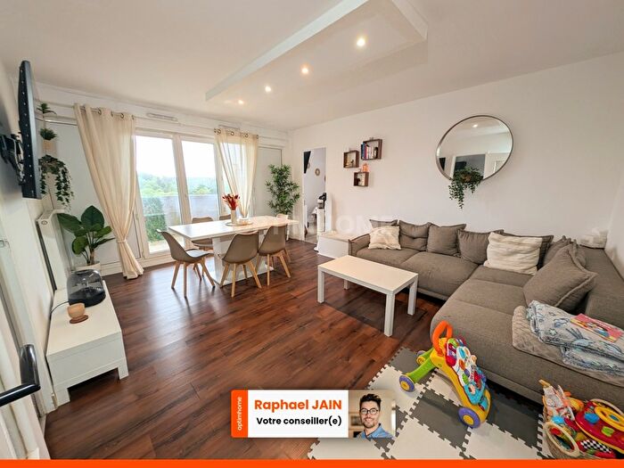 Appartement 4 pièces à vendre à Quimper, Kermoysan