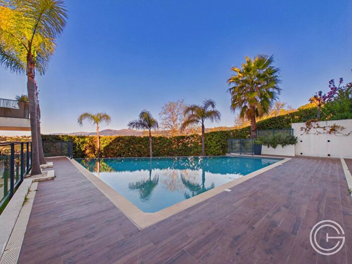Appartement 1 pièce à Nice, Saint-Isidore, à vendre