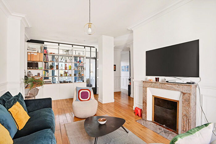 Appartement 3 pièces à vendre à Clamart, Gare