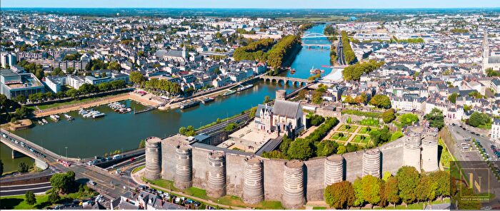 Appartement à vendre - Angers, Les Hauts de Saint-Aubin - 6 pièces - 4 chambres