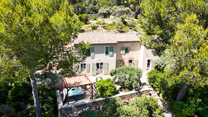 Maison 5 pièces à vendre à Salon-de-Provence, Hautes Viougues, Saint-Come, Pavillon