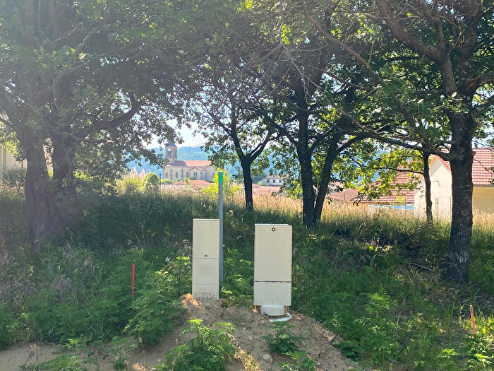 Maison à vendre - Margès - 5 pièces - 4 chambres