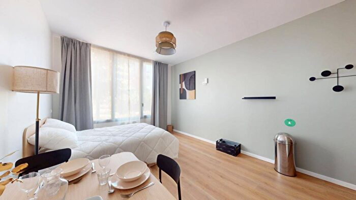 Appartement 1 pièce à louer à Voltaire-Grésillons, Asnières-sur-Seine