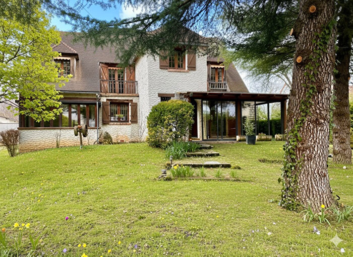 Maison à vendre - La Ferté-Alais - 7 pièces - 4 chambres