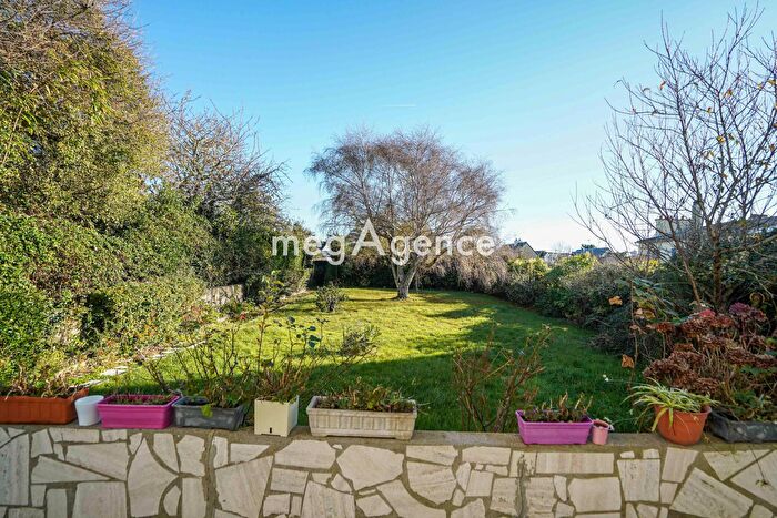 Maison à vendre - Larmor-Plage - 5 pièces - 3 chambres