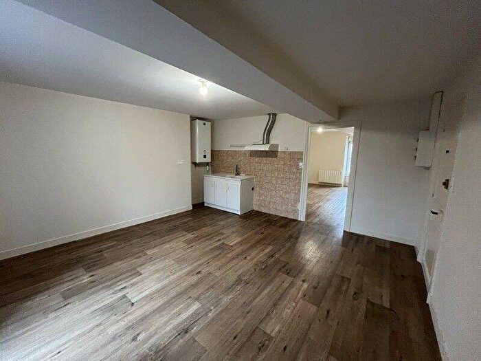 Appartement à louer - Piégut-Pluviers - 2 pièces - 1 chambre