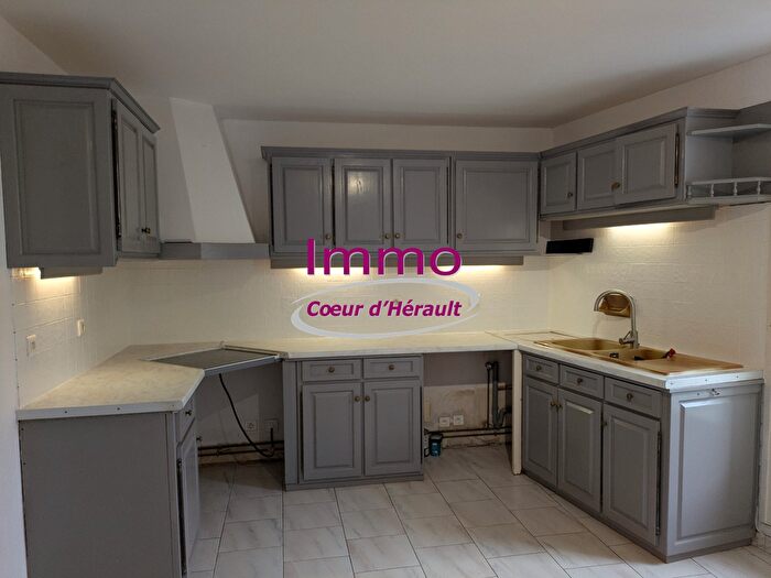 Appartement à louer - Saint-Félix-de-Lodez - 3 pièces - 2 chambres