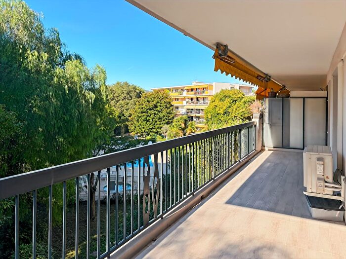 Appartement à vendre - Antibes, Rastines, Super Antibes, Laval, La Fontonne - 4 pièces - 3 chambres