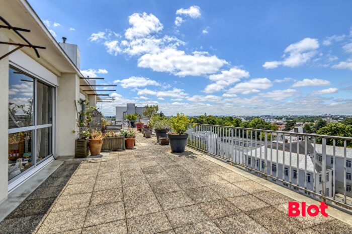Appartement 5 pièces à vendre - Nantes, Eraudière, La Marrière, Rond-point de Paris