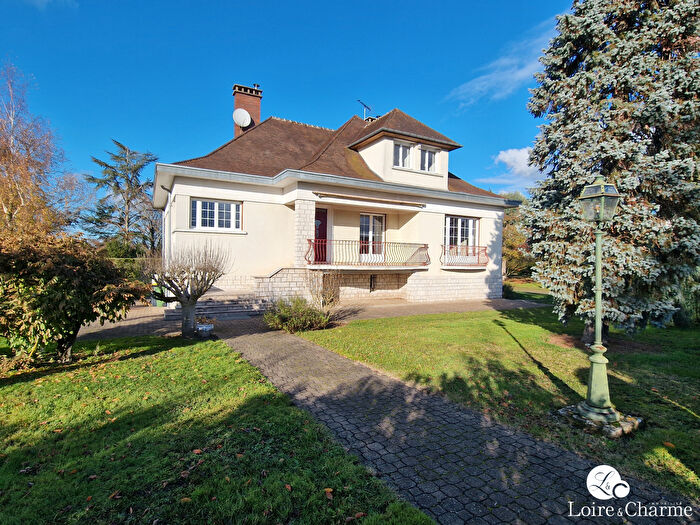 Maison à vendre - Saint-Dyé-sur-Loire - 7 pièces - 4 chambres