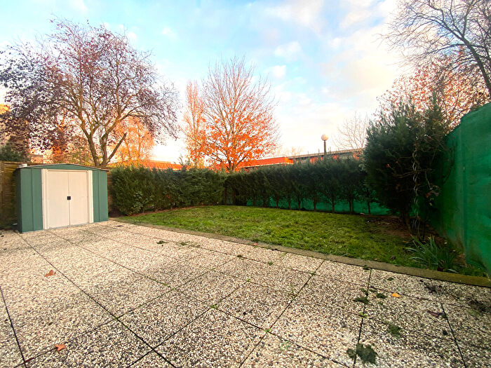 Appartement à vendre - Évry, Bois Sauvage - 2 pièces - 1 chambre