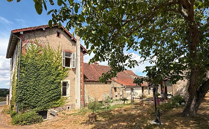 Moulins, Centre-ville : Maison 9 pièces à vendre