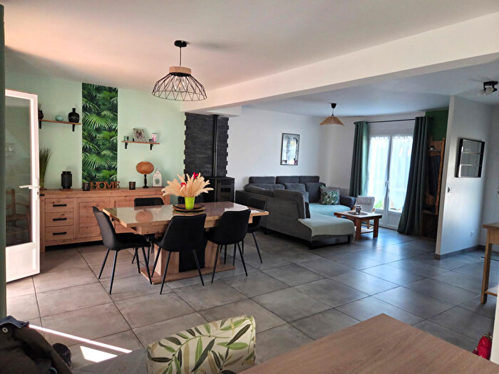 Maison 5 pièces à Cires-lès-Mello, à vendre