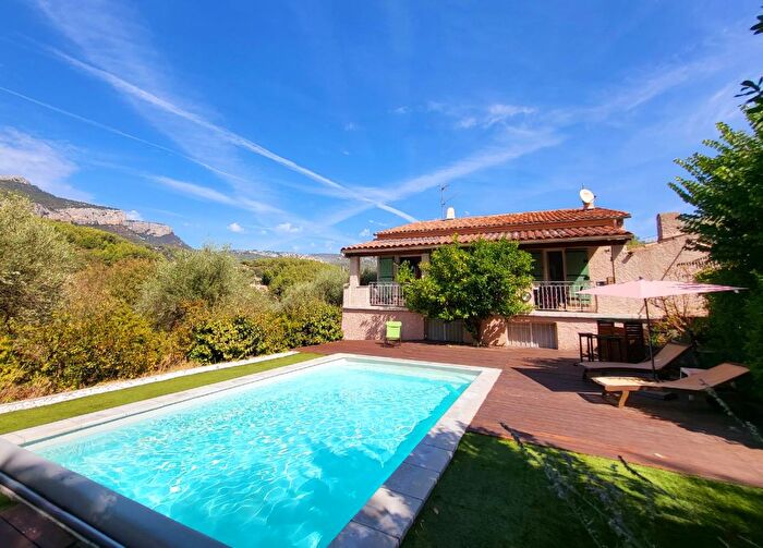 Maison à vendre - Toulon, Ubac, Dardennes, Barbasse, Mont Faron - 6 pièces - 4 chambres