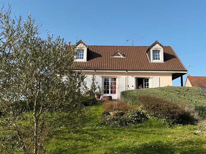 Maison à vendre - Berthenay - 5 pièces - 4 chambres