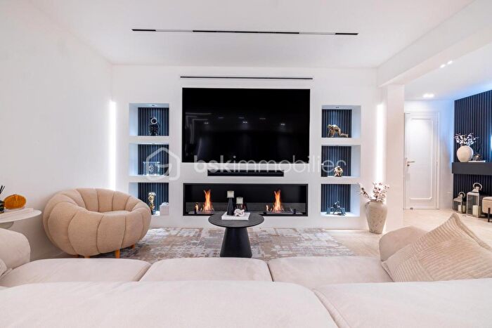 Appartement à vendre - Le Cannet, Rocheville, Colombier, Campelières - 3 pièces - 2 chambres