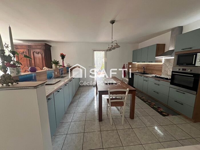 Maison à vendre - Rocbaron - 7 pièces - 6 chambres