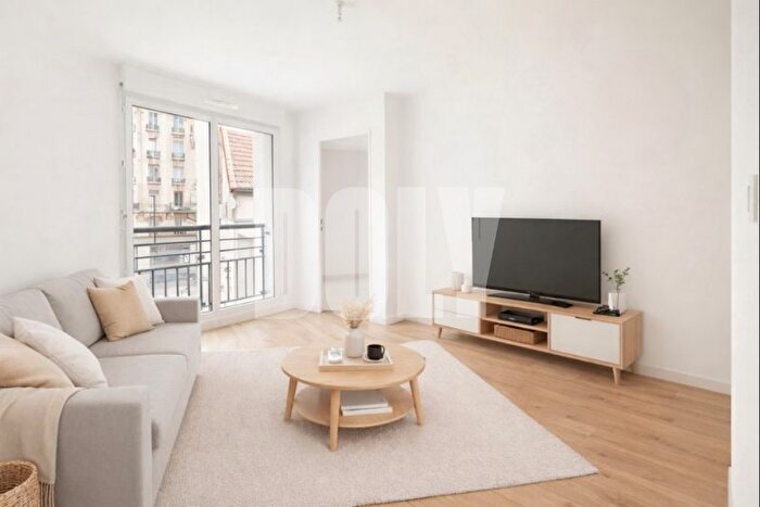 Appartement à vendre - Paris e , Flandre, Aubervilliers - 2 pièces - 1 chambre