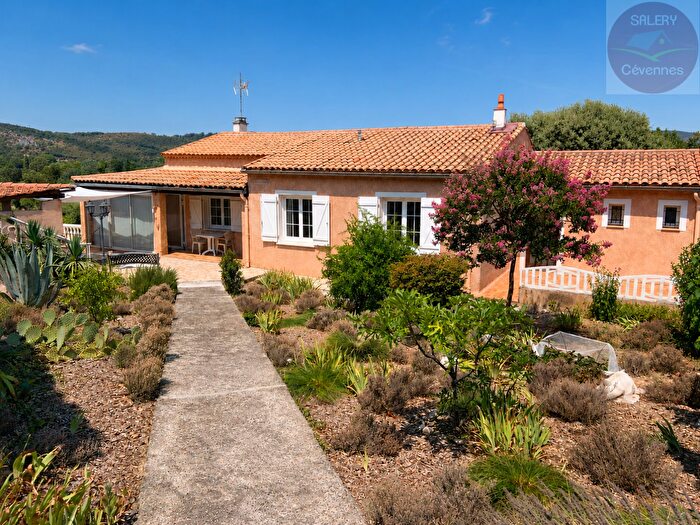 Maison 8 pièces à vendre à Boisset-et-Gaujac