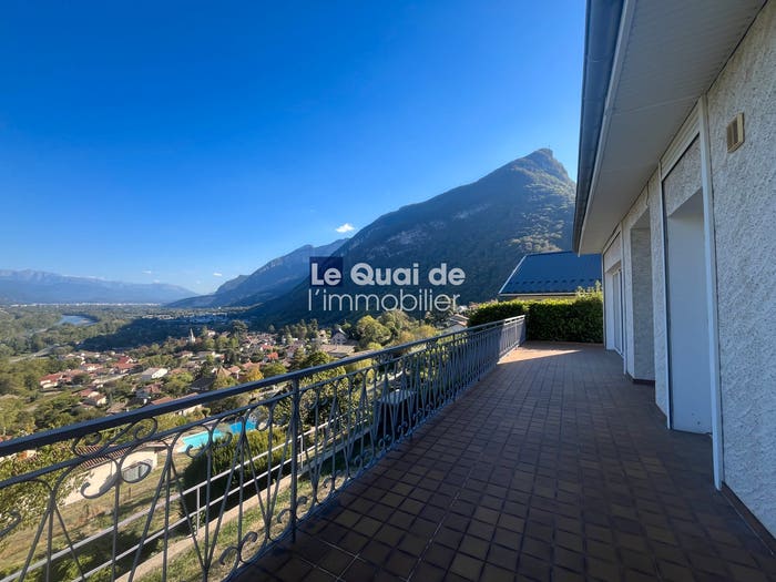 Veurey-Voroize - Maison 7 pièces à vendre