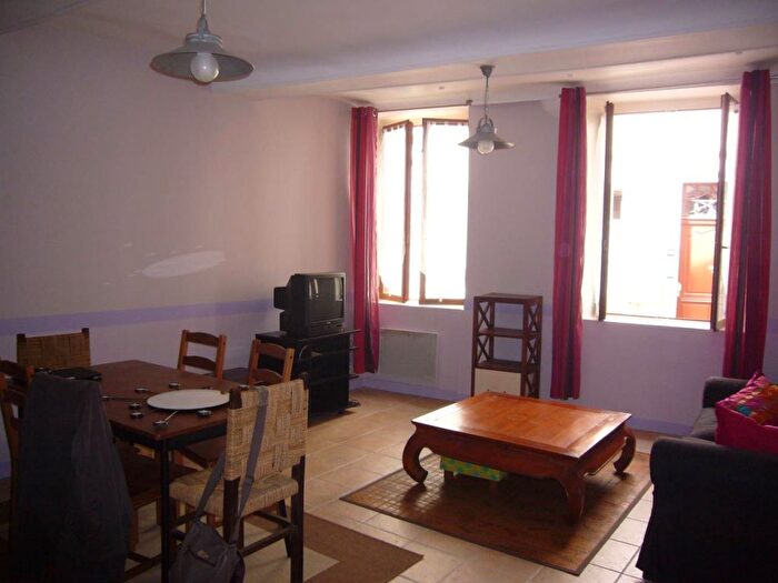 Appartement à louer - Tournus - 2 pièces - 1 chambre