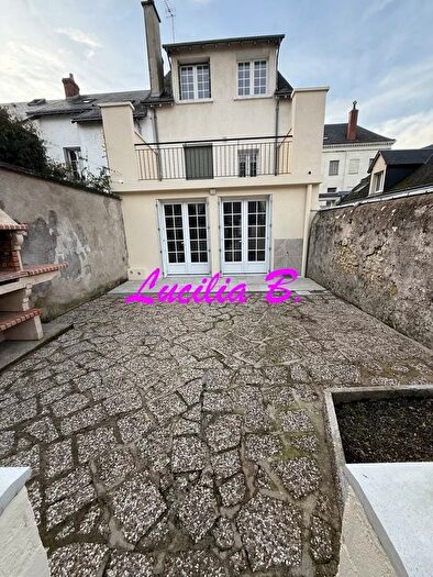 Maison à louer - Amboise, Malétrenne, Plaisance, La Serpe - 5 pièces - 4 chambres