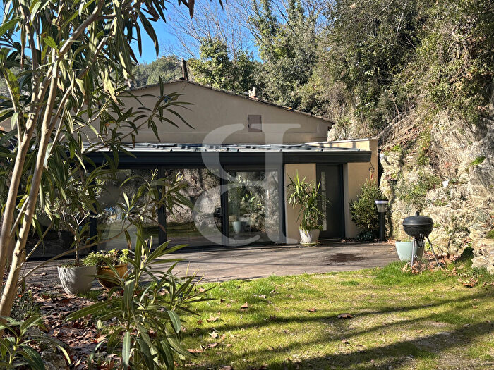 Maison à vendre - Fontaine-de-Vaucluse - 3 pièces - 2 chambres