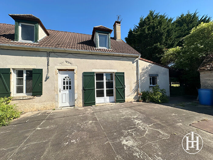 Maison à vendre - Charenton-du-Cher - 8 pièces - 5 chambres