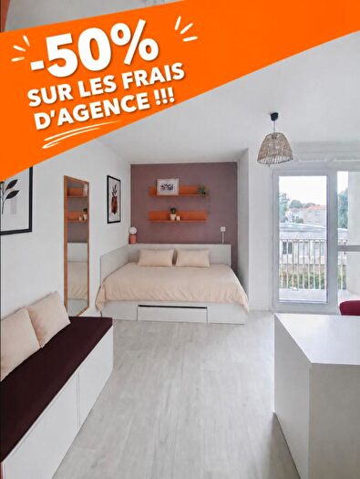 Appartement 1 pièce à Rochefort, Centre-ville, à louer