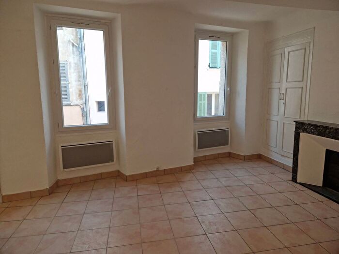 Appartement à louer - Flayosc - 3 pièces - 2 chambres