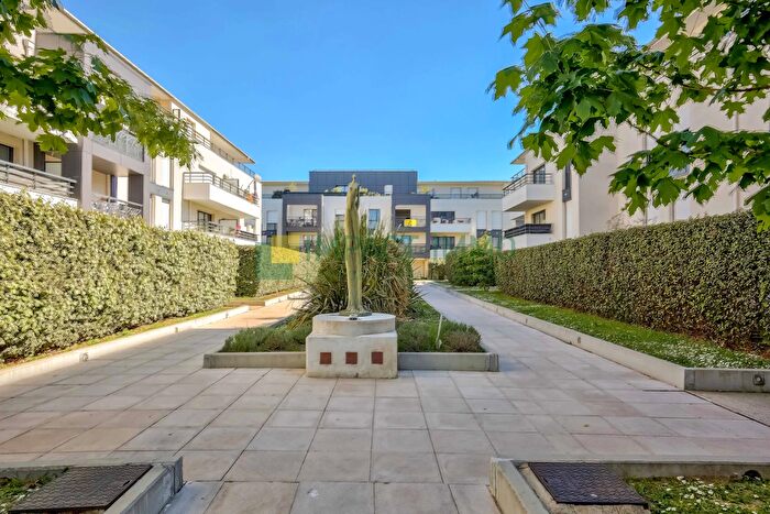 Appartement à vendre - Colombes, Henri Martin Estienne dOrves - 2 pièces - 1 chambre