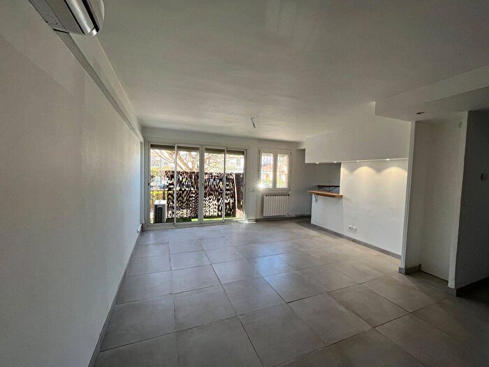 Hôpital, La Ciotat - Appartement 3 pièces à louer