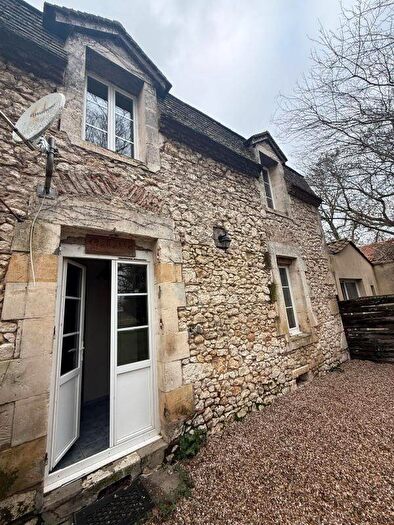 Maison à louer - Saint-Laurent-des-Vignes - 4 pièces - 3 chambres