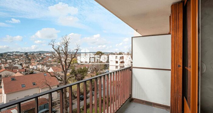 Appartement à vendre - Eaubonne, Mont dEaubonne - 4 pièces - 2 chambres