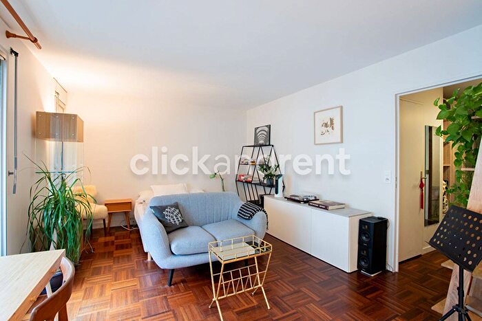 Appartement 1 pièce à louer à Belleville-Saint Maur, Paris 11ème arrondissement