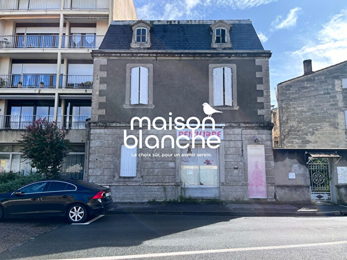 Maison à vendre - Libourne, Centre-ville, Bastide, Gare - 6 pièces - 4 chambres