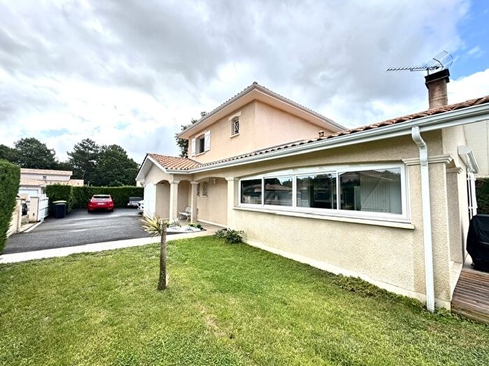 Maison 6 pièces à vendre à Cestas