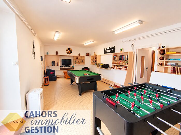 Maison 6 pièces à Montgesty, à louer
