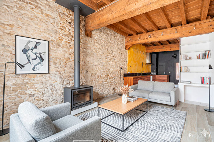 Appartement à vendre - Villefranche-sur-Saône, Centre-ville - 5 pièces - 4 chambres