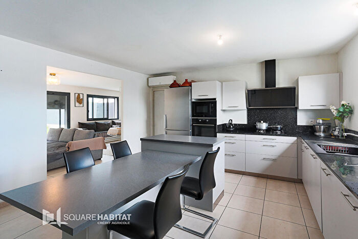 Maison à vendre - Grenade - 4 pièces - 3 chambres