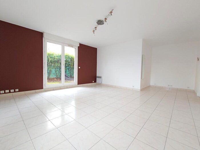 Appartement à louer - Noisy-le-Grand, Sud - 2 pièces - 1 chambre