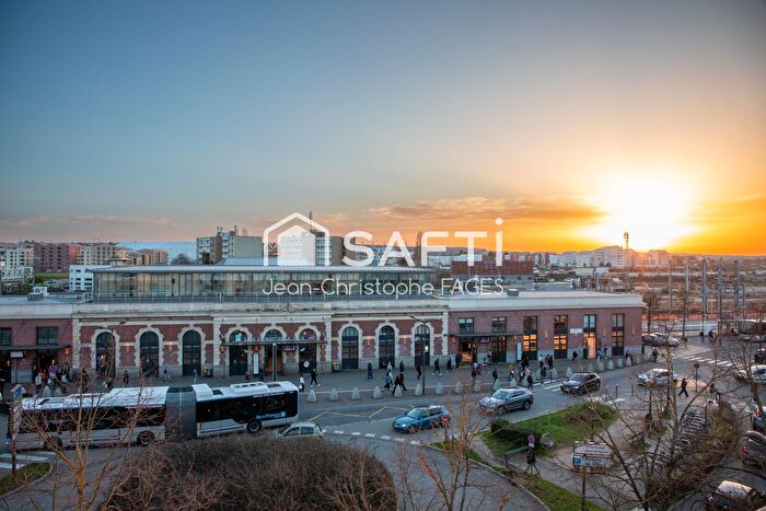 Appartement à vendre - Mantes-la-Jolie, Centre-ville - 5 pièces - 3 chambres