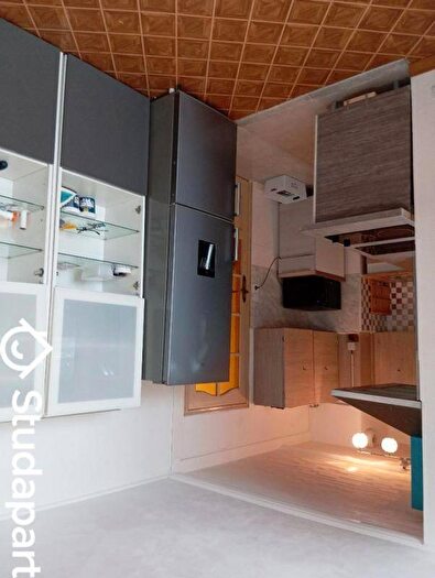 Appartement à louer - Le Blosne, Rennes - 1 pièce - 4 chambres