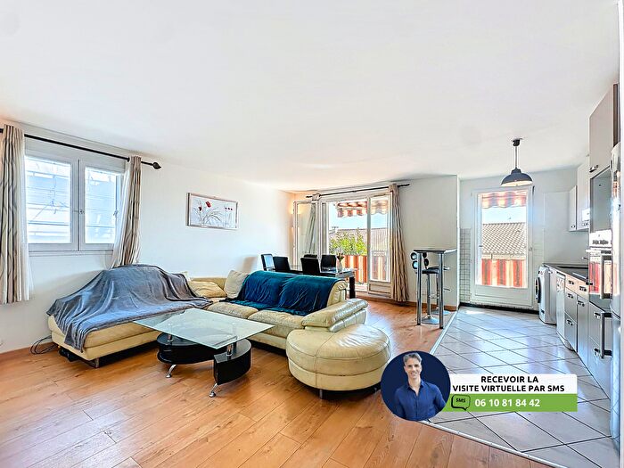 Appartement à vendre - Nice, Saint-Pierre de Feric - 4 pièces - 3 chambres