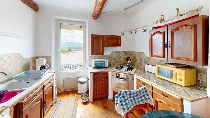 Maison à vendre - Aubignosc - 6 pièces - 4 chambres