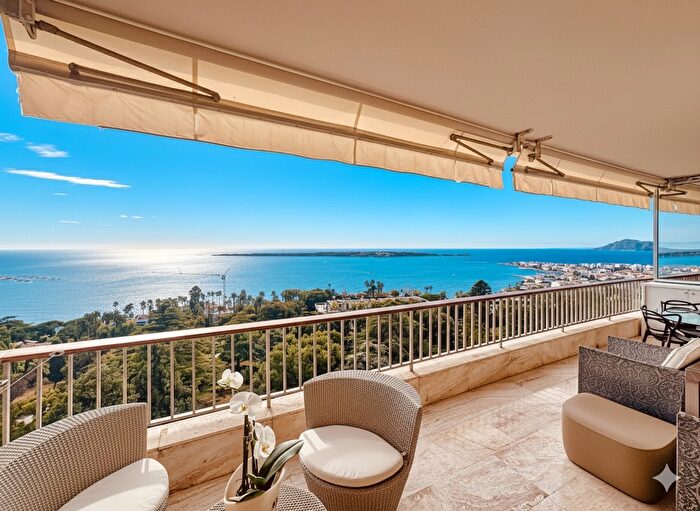 Appartement à vendre - Cannes, Californie Pezou - 3 pièces - 2 chambres